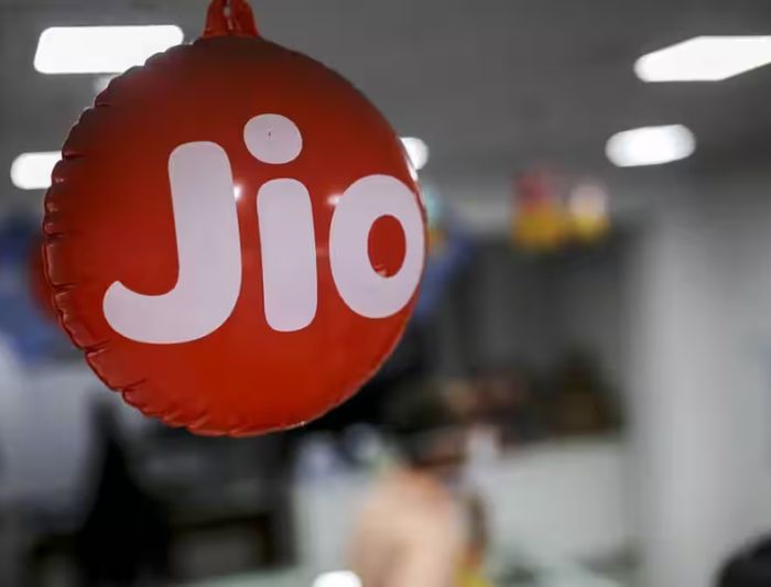 Jio Financial shares tank another 5% on Day 2